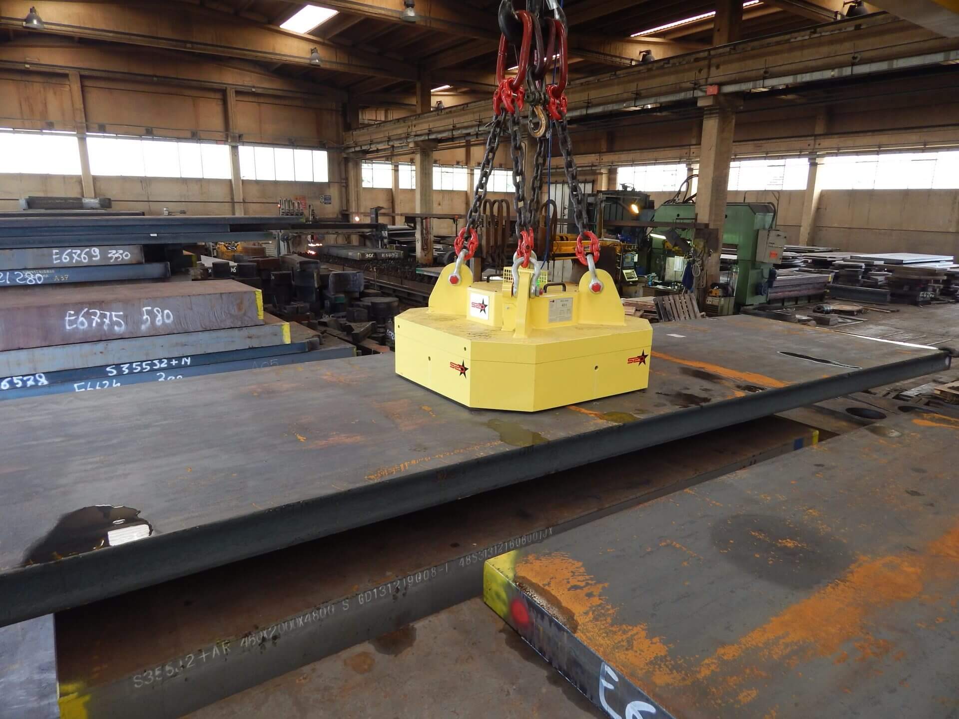 GRANDE SOLLEVAMENTO OLTRE LE 2 TONNELLATE - SPD